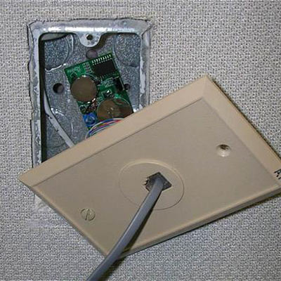 ThinkGeek Annoy-A-Tron - Turn On, Hide It and Laugh | The Green Head