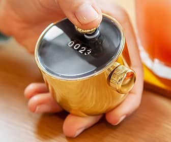 Oscilloglass Ake - Gravity-Powered Mechanical Hourglass Timer | The ...