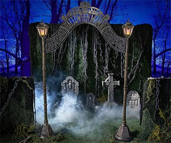 Spooky Illuminated Halloween Manor Archway | The Green Head