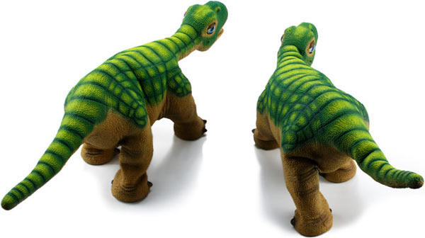 Pleo Dinosaur - Autonomous Robotic Life Form (Video)
