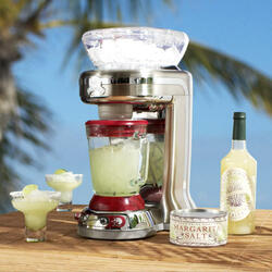 Big Red Button Doomsday Device and USB Hub! | The Green Head