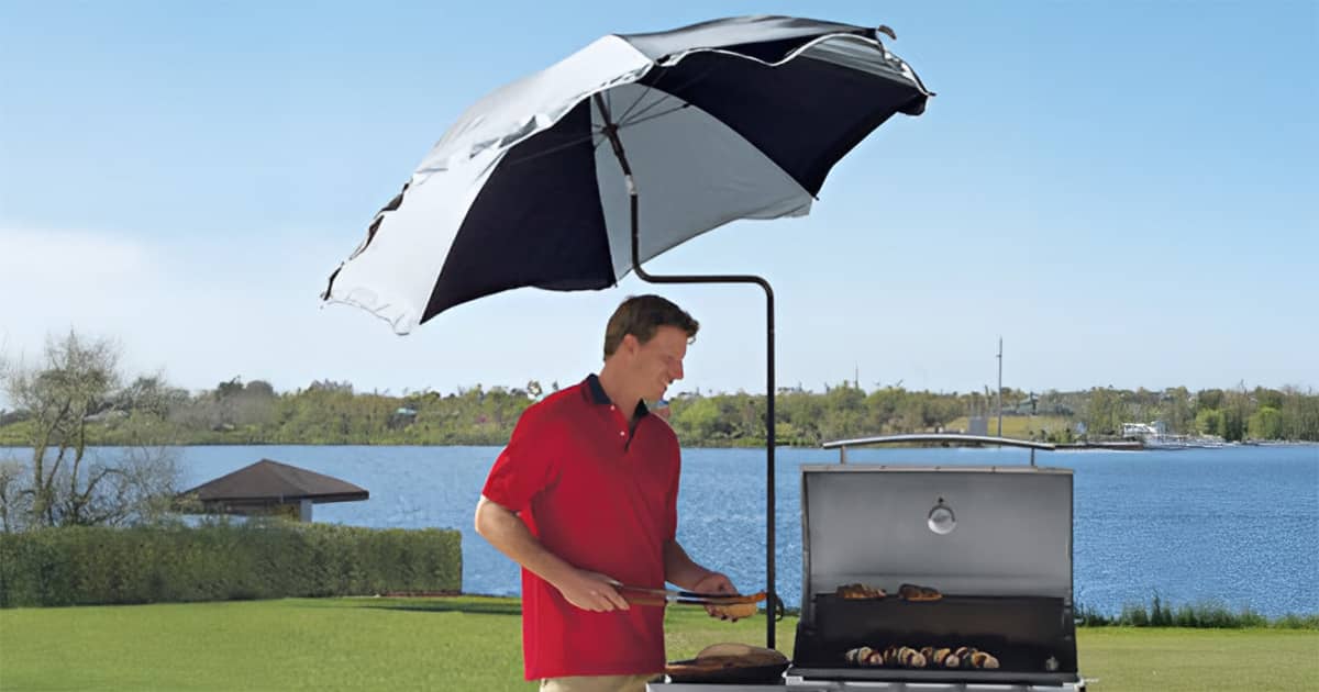 Bar-B-Que-Brella - BBQ Grill Umbrella / Shade Canopy | The Green Head