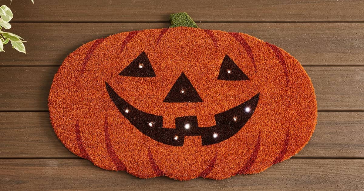 Illuminated Jack-O-Lantern Doormat - Lights Up When Stepped On | The ...