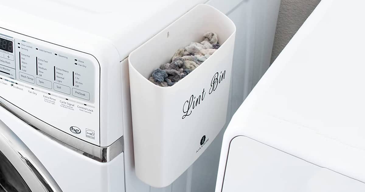 Magnetic Lint Holder Bin For the Laundry Room | The Green Head