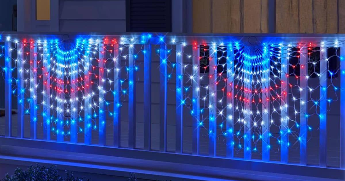 Patriotic LED Light Show Bunting | The Green Head