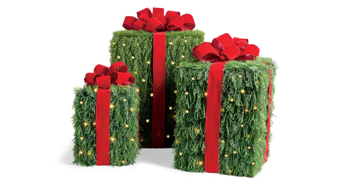 Pre-lit Pine Greenery Holiday Gift Boxes | The Green Head