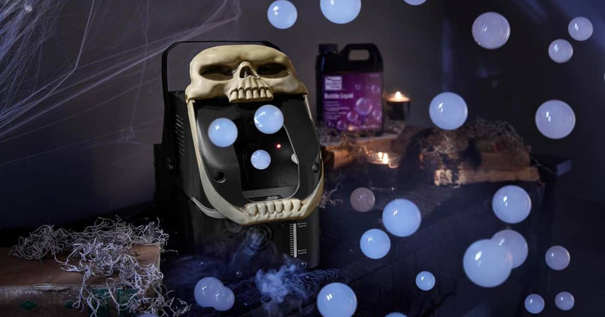 Skull Bubble Fogger Machine - Creates Fog-Filled Bubbles! | The Green Head
