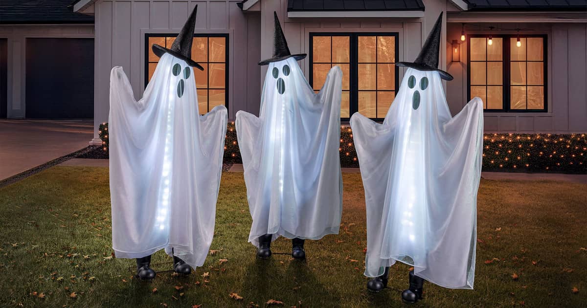 Spooky Animated Ghost Trio | The Green Head