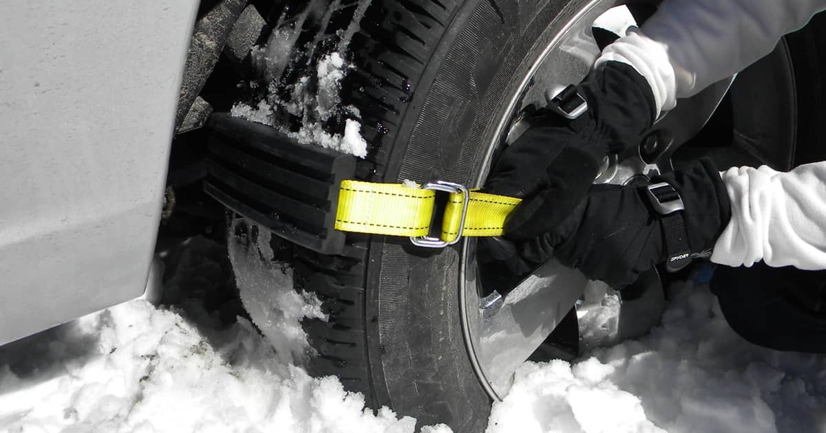 Trac-Grabber - Strap-On Tire Traction Blocks | The Green Head
