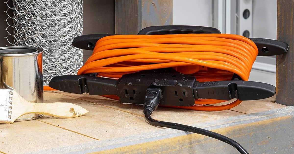 UltraPro Extension Cord Wrap With Built-in Outlets | The Green Head