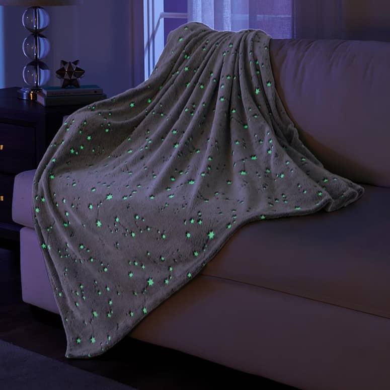 Glow-in-the-Dark Stars and Constellations Throw Blanket | The Green Head