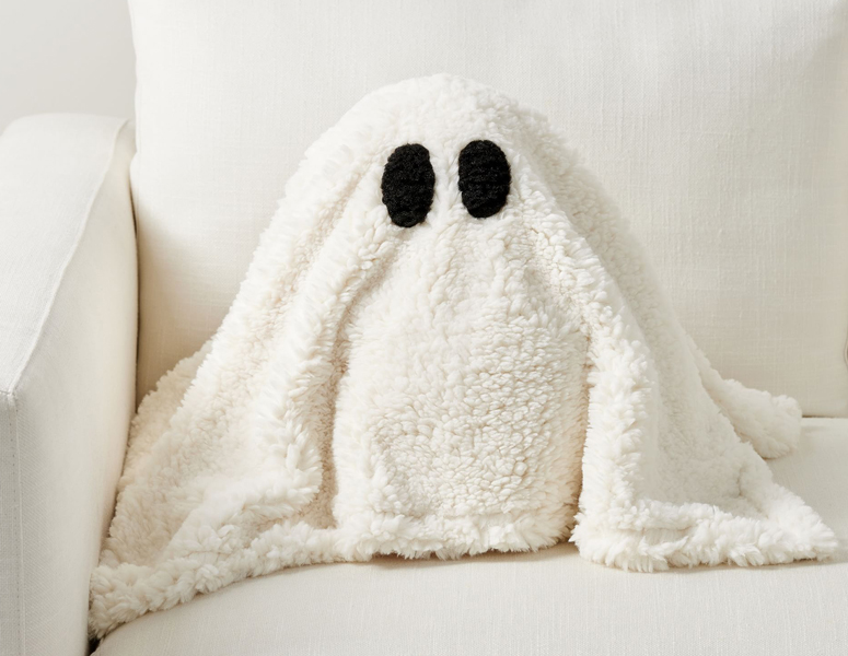 Gus the Ghost Pillow | The Green Head