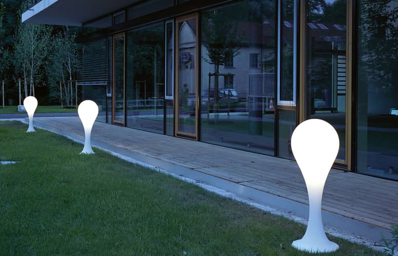 Liquid Light Drop Outdoor Floor Lamp | The Green Head