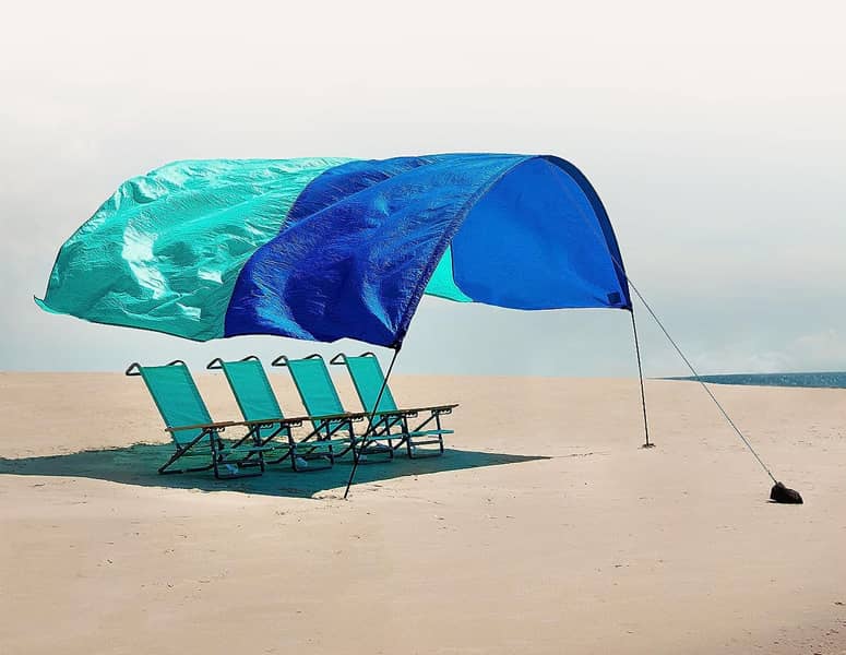 Shibumi Shade - Giant Wind-Powered Beach Canopy | The Green Head