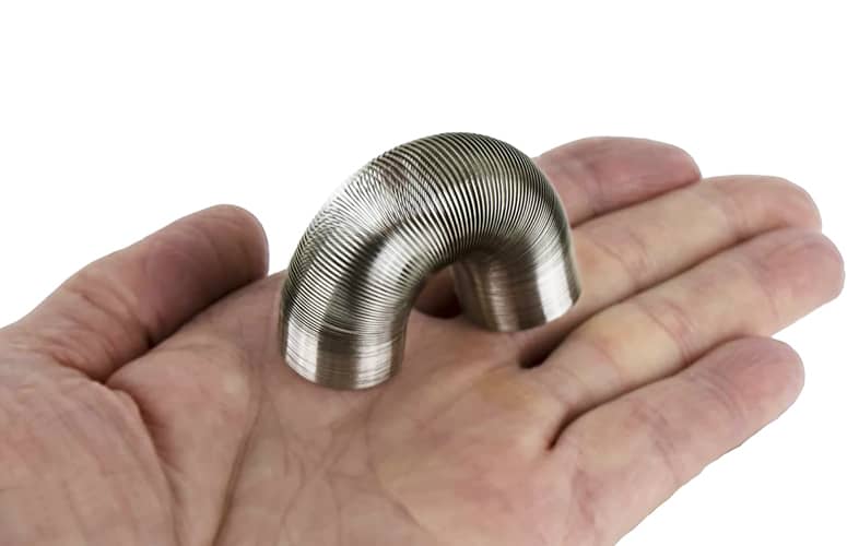 World's Smallest Slinky | The Green Head